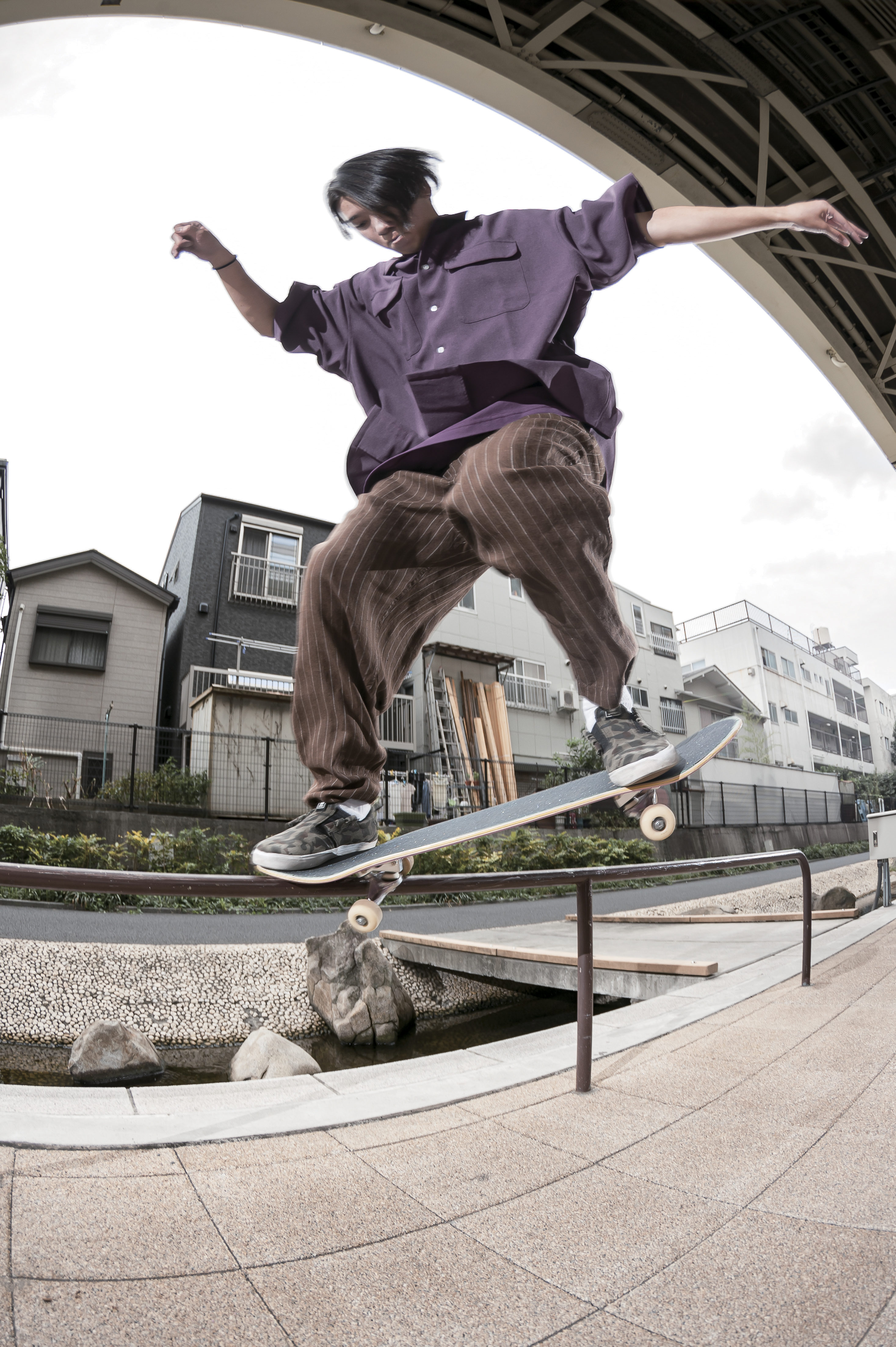 Skateboarding... :: F@T :: FAT™